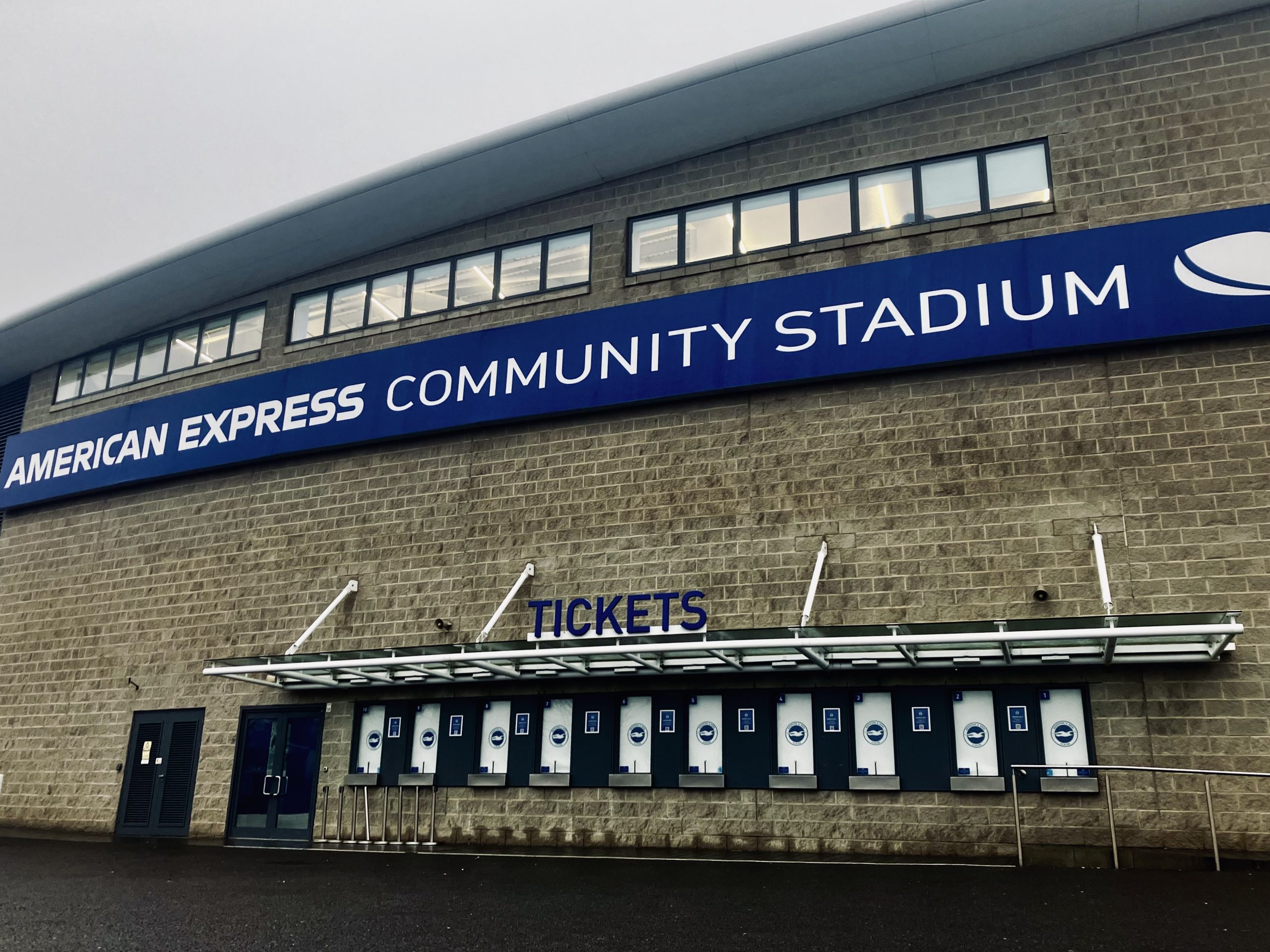 Brighton 2-1 Bournemouth: Welbeck scores winner to boost Brighton's ...