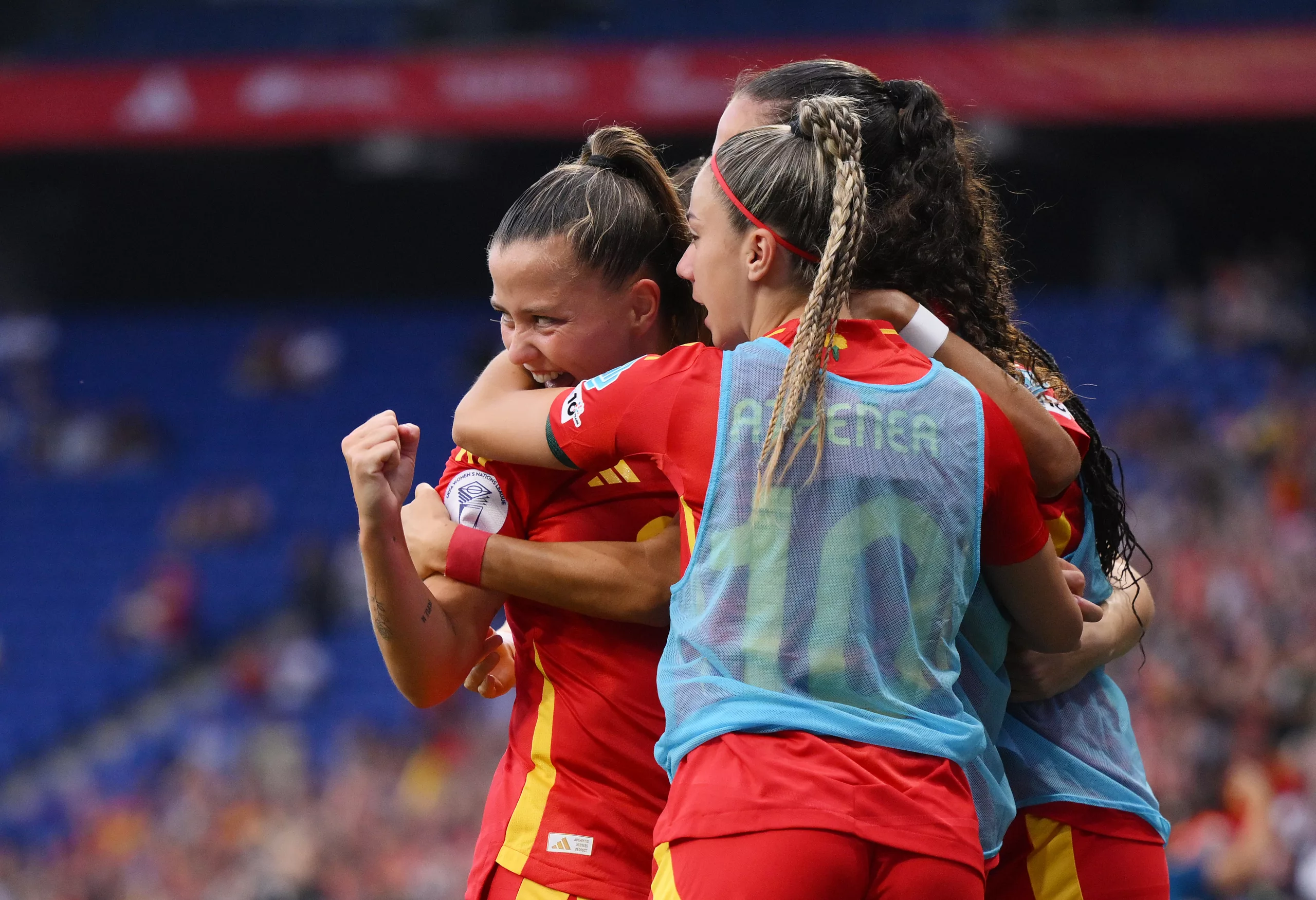 Spain 2-1 England: Pina double sends La Roja into UWNL final four ...