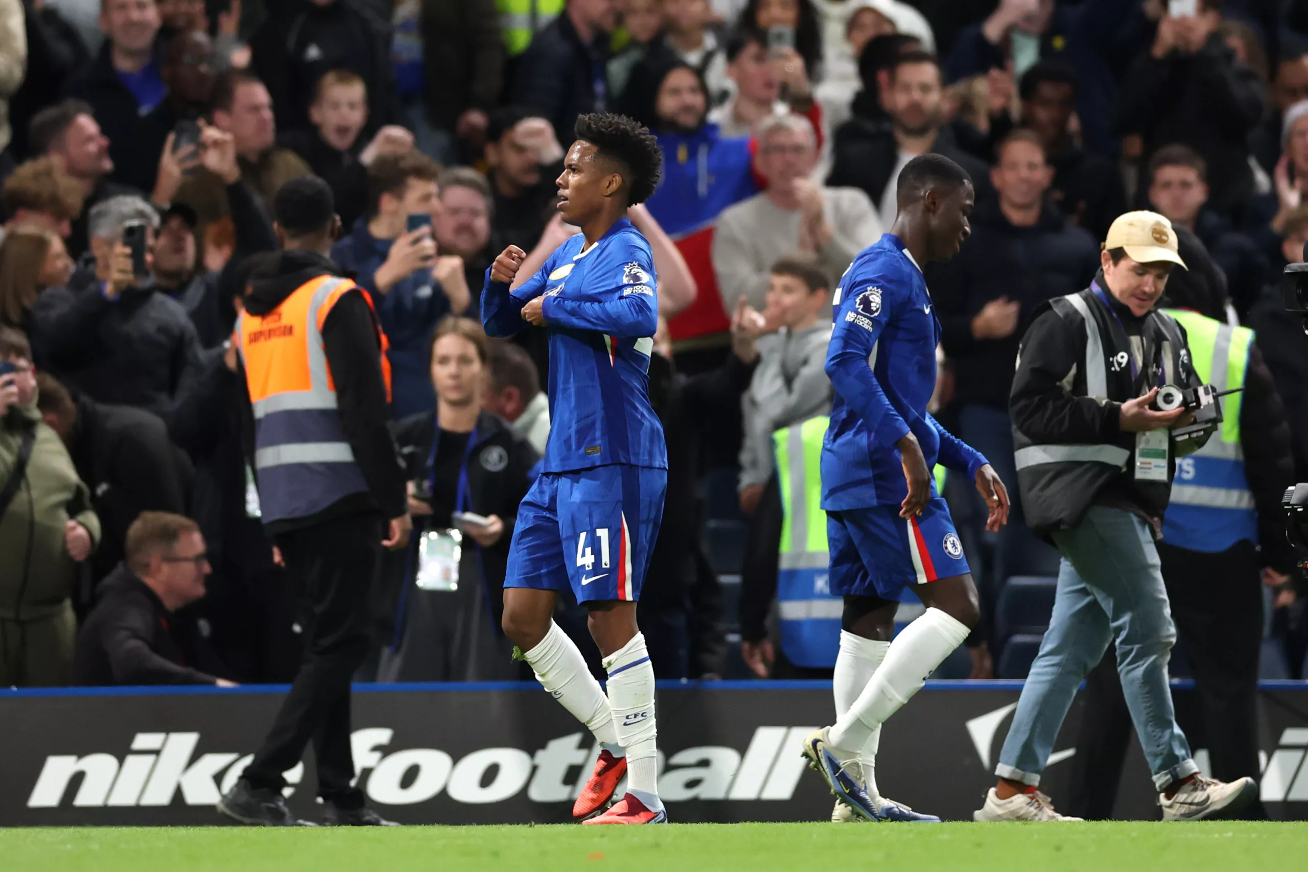 Chelsea 2-1 Liverpool: Last minute goal from Estêvão condemns Liverpool ...