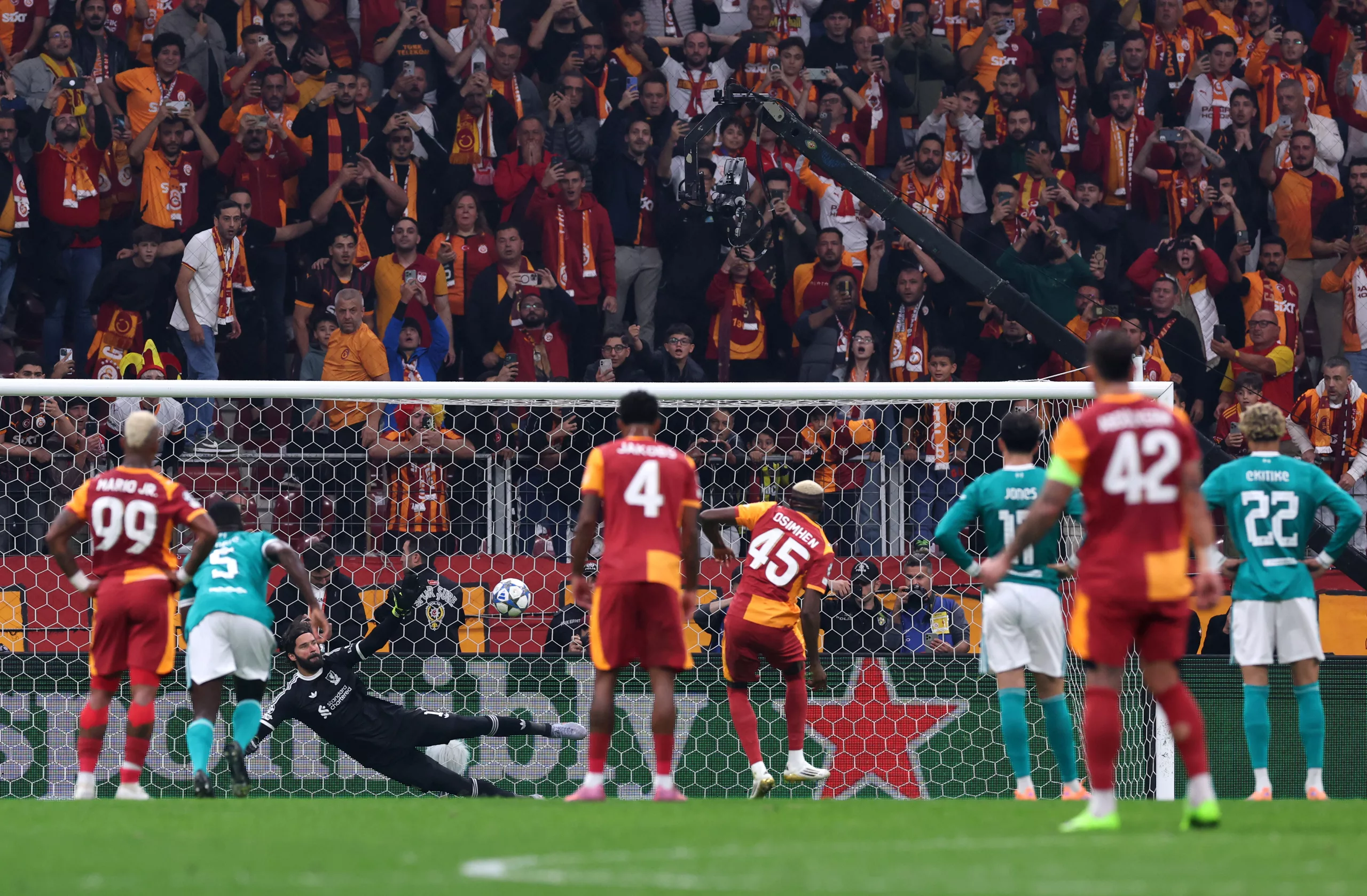 Galatasaray 1-0 Liverpool: Slot searching for answers after another setback